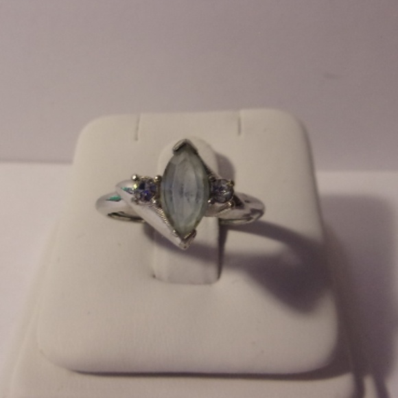 Avon | Jewelry | Vintage Avon Light Blue Silver Tone Ring Sz 7 | Poshmark